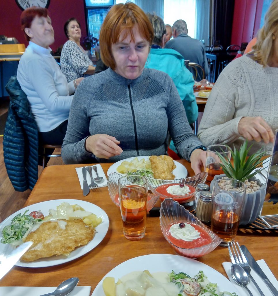 Aptauja par vides pieejamību ēdināšanas uzņēmumos - Apeirons